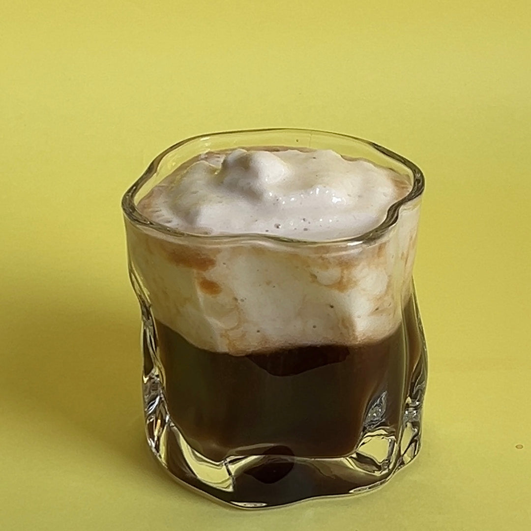 Banana Cream Latte: A Tropical Twist for Summer Mornings – KimlyParc